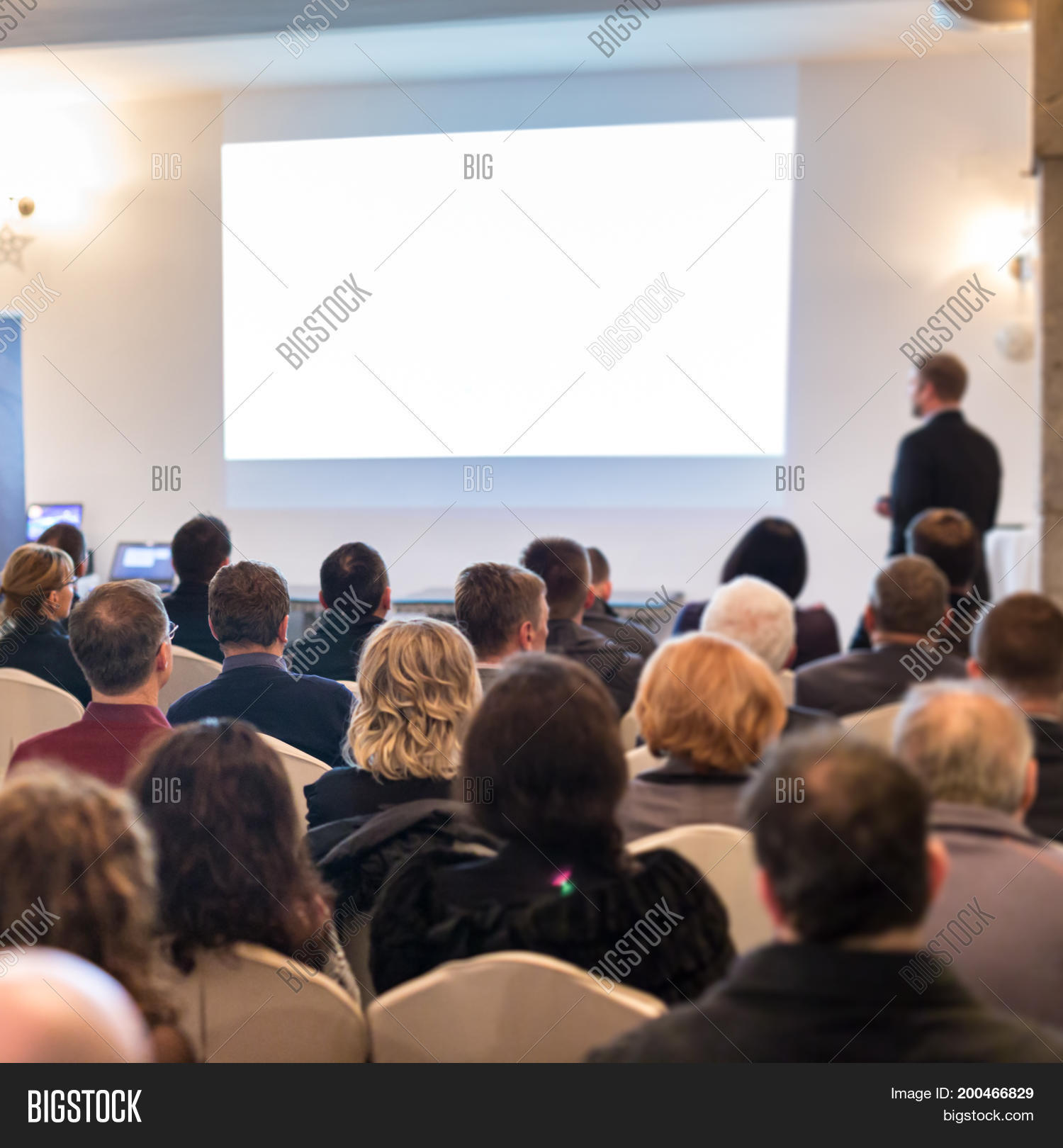 Imagen y foto Audience Conference (prueba gratis) | Bigstock