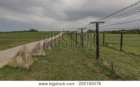 Old Army Road Near Image & Photo (Free Trial) | Bigstock