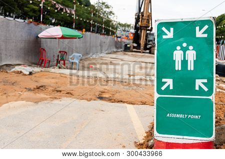 Assembly Point Signage Image & Photo (Free Trial) | Bigstock