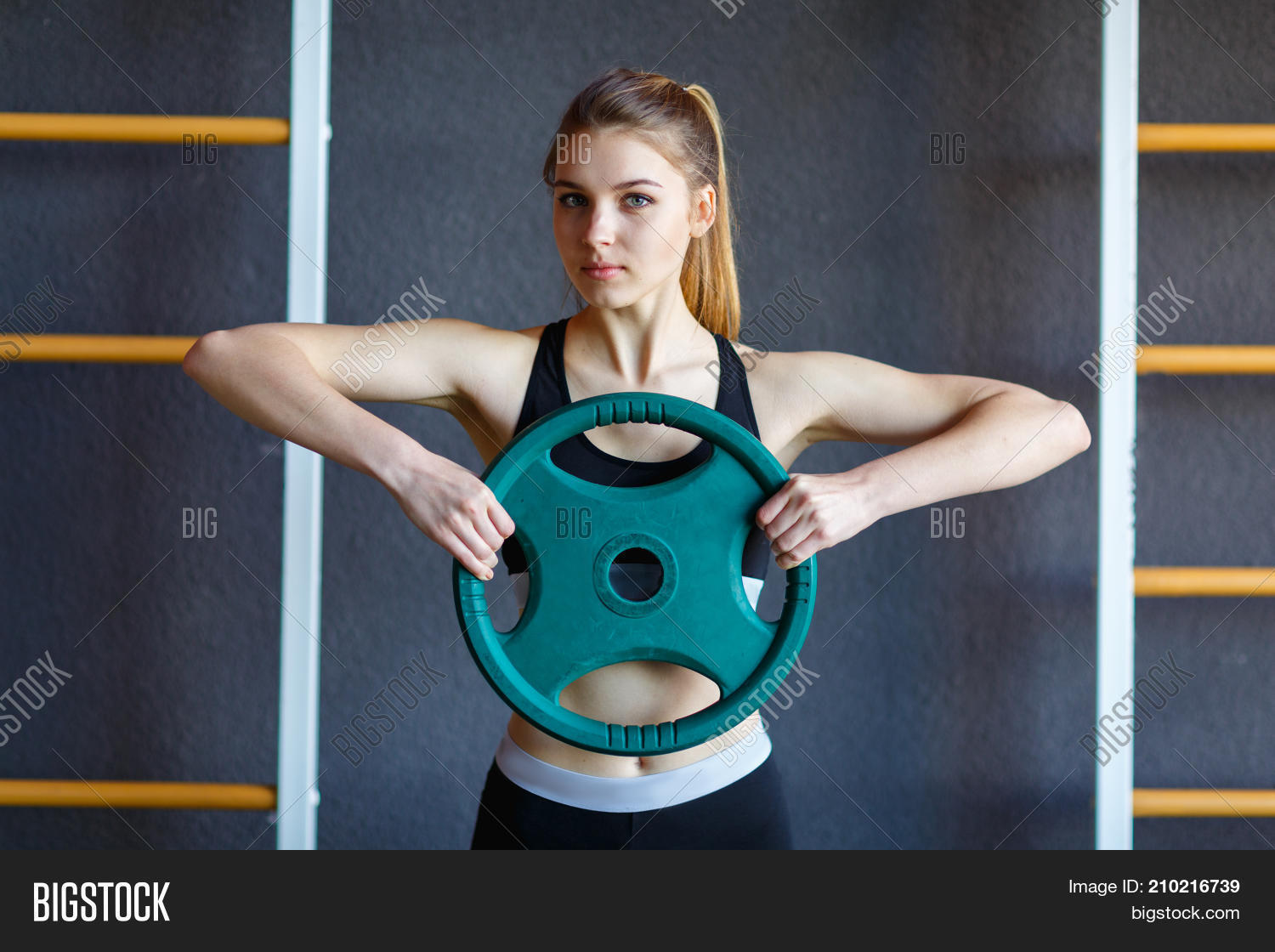 Beautiful Strong Girl Image & Photo (Free Trial) | Bigstock