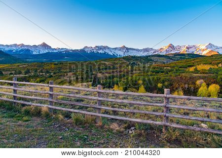 Dallas Divide On Early Image & Photo (Free Trial) | Bigstock