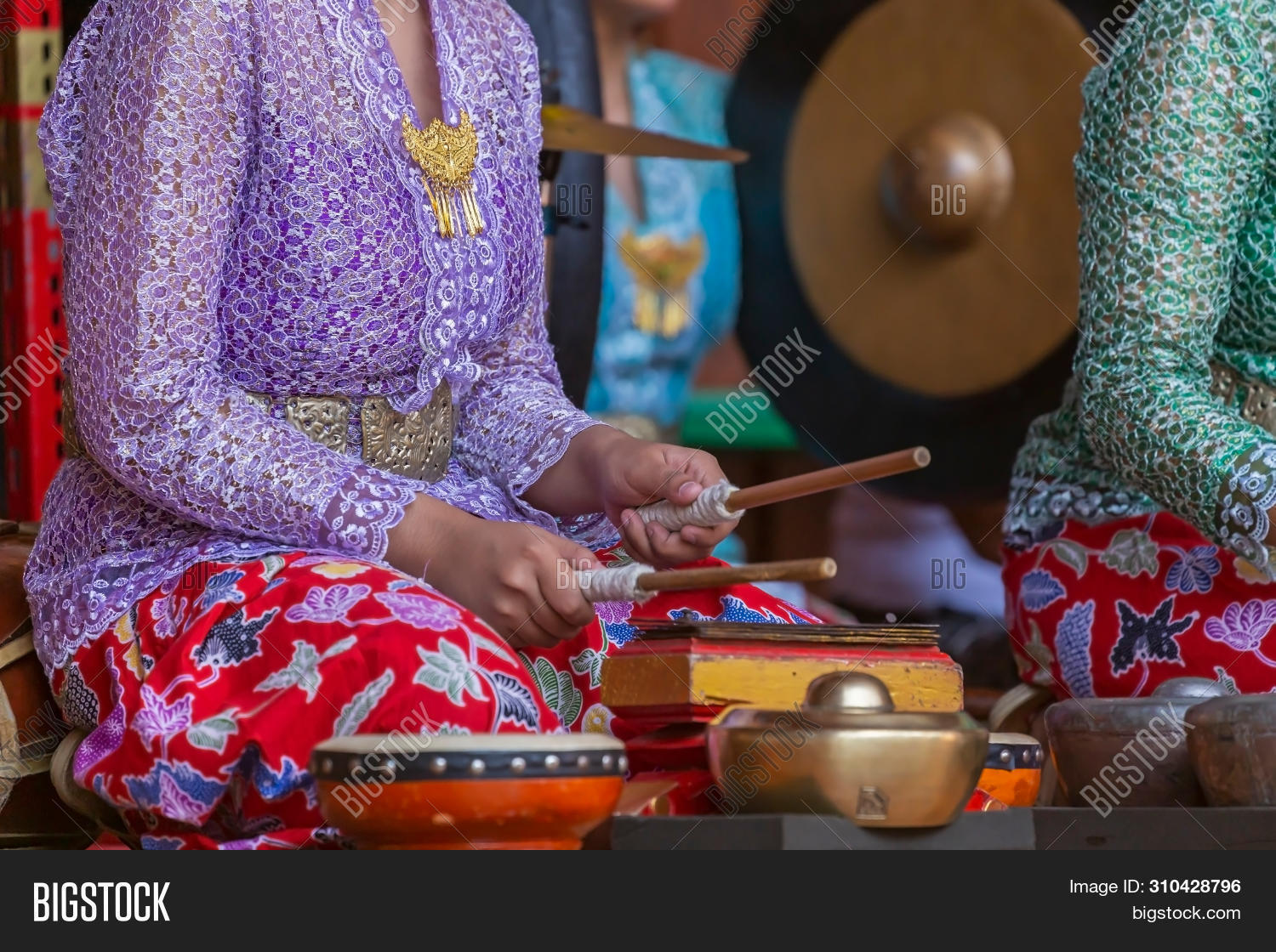 Background Traditional Image & Photo (Free Trial) | Bigstock