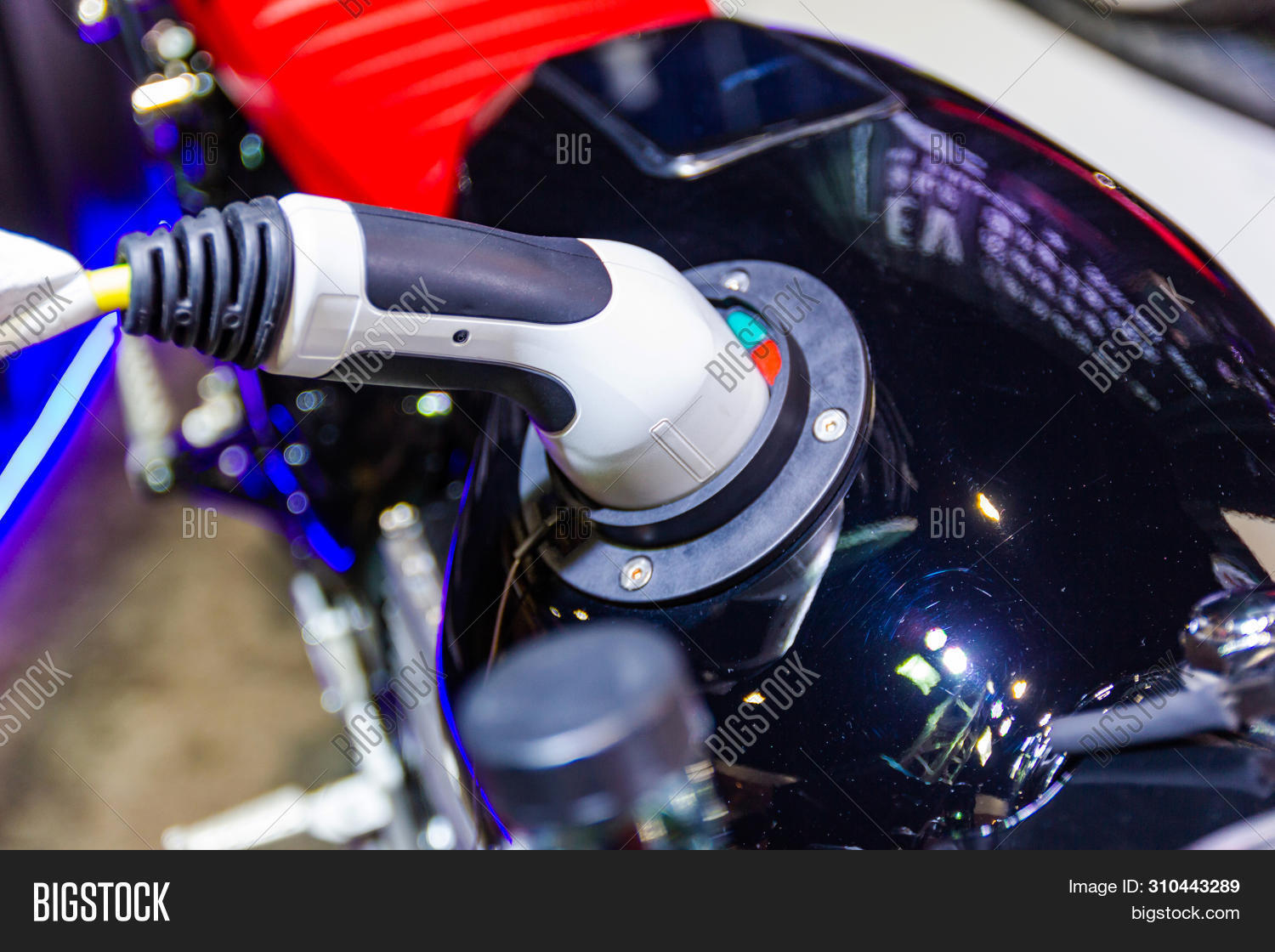 Charging Battery Car Image & Photo (Free Trial) | Bigstock