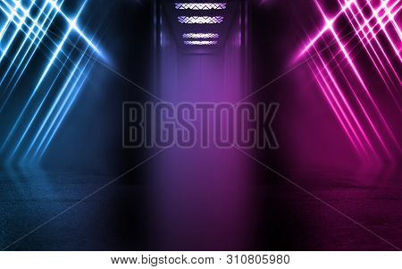 Empty Space 图片和照片（免费试用） | Bigstock