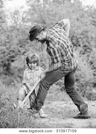 Find Treasures. Little Image & Photo (Free Trial) | Bigstock