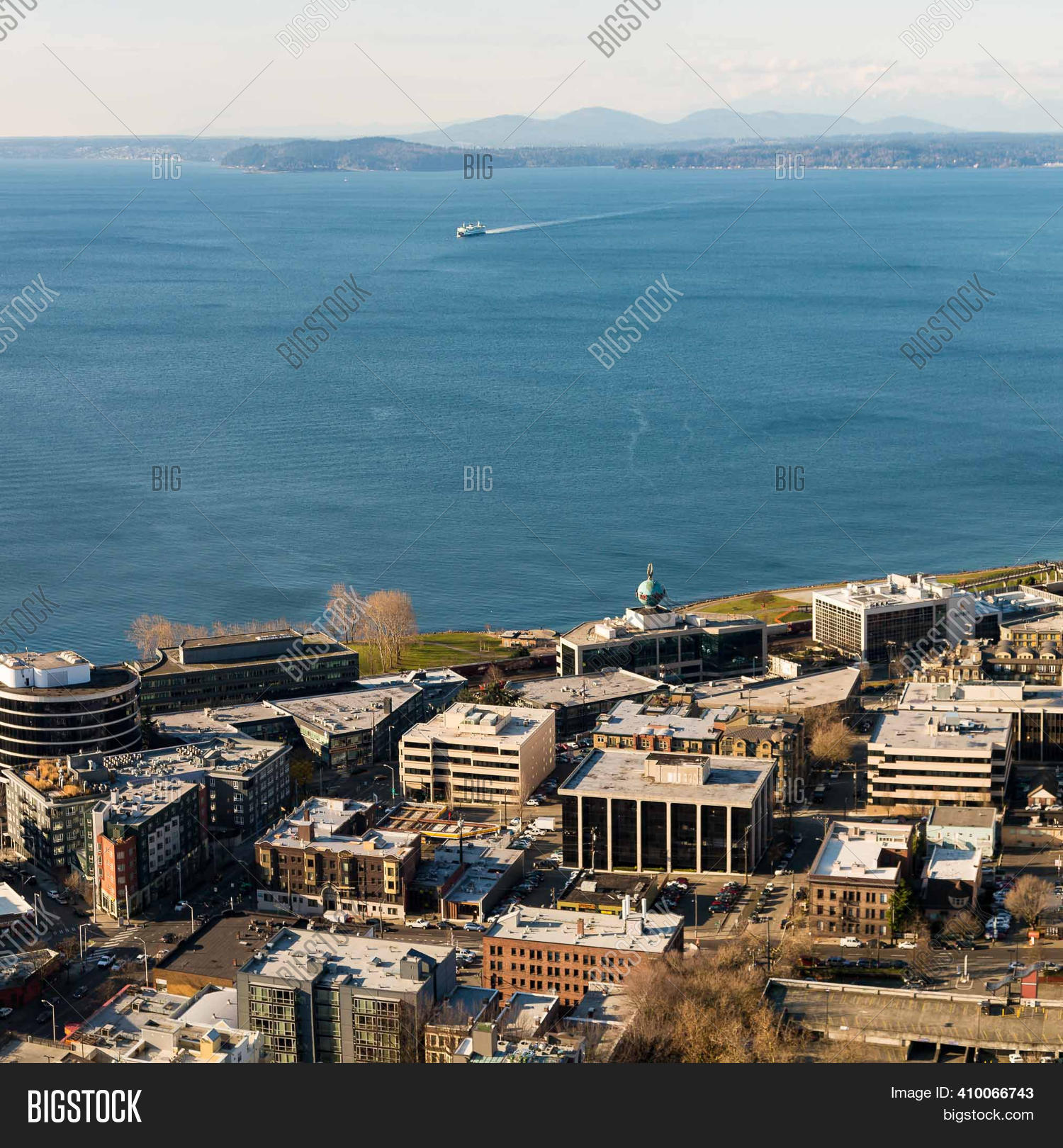 SEATTLE - OCTOBER 4: Image & Photo (Free Trial) | Bigstock