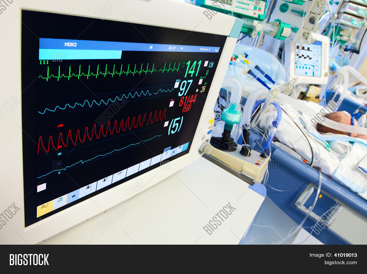 Neonatal ICU ECG Image & Photo (Free Trial) | Bigstock