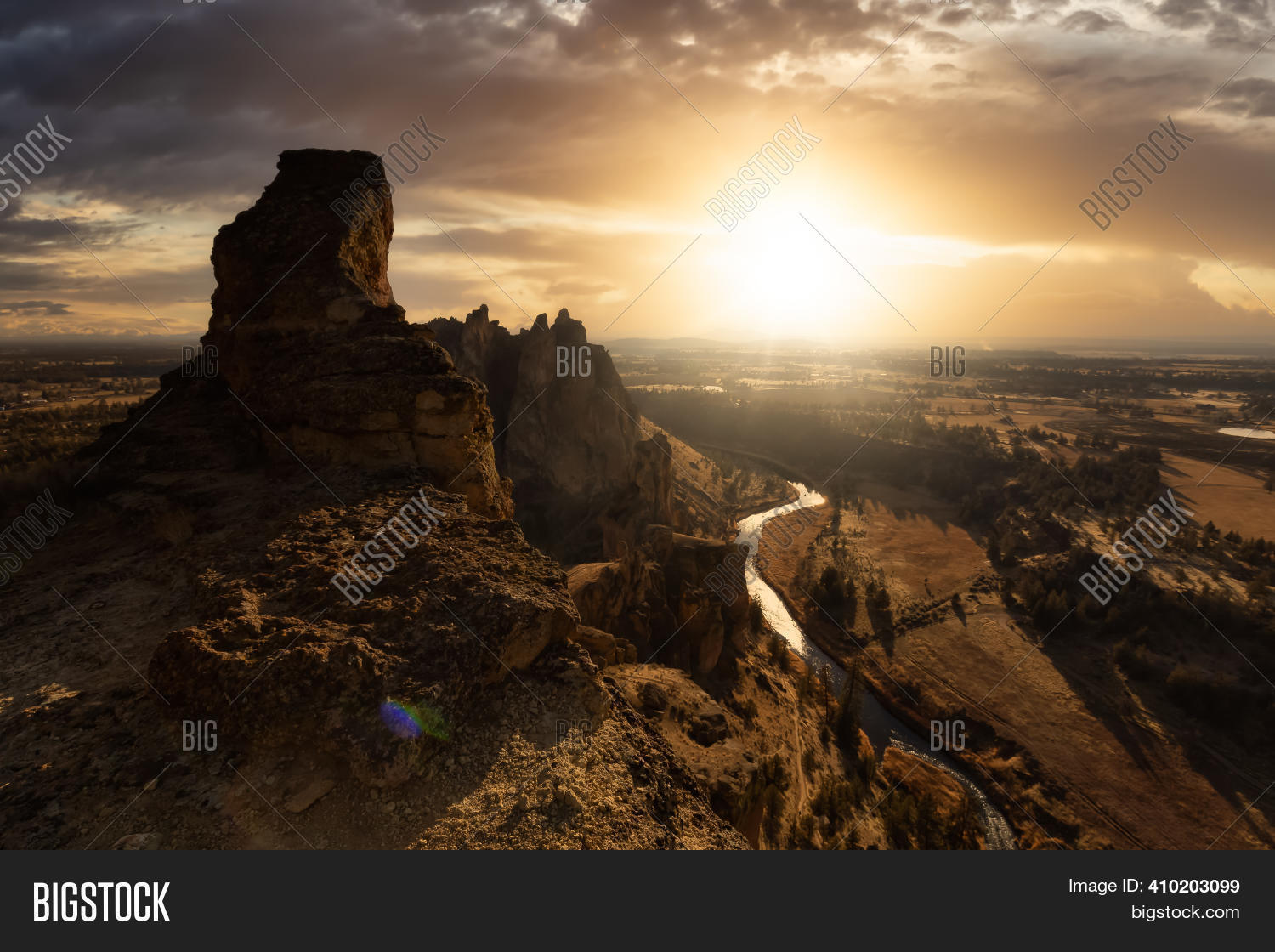 Beautiful American Image & Photo (Free Trial) | Bigstock