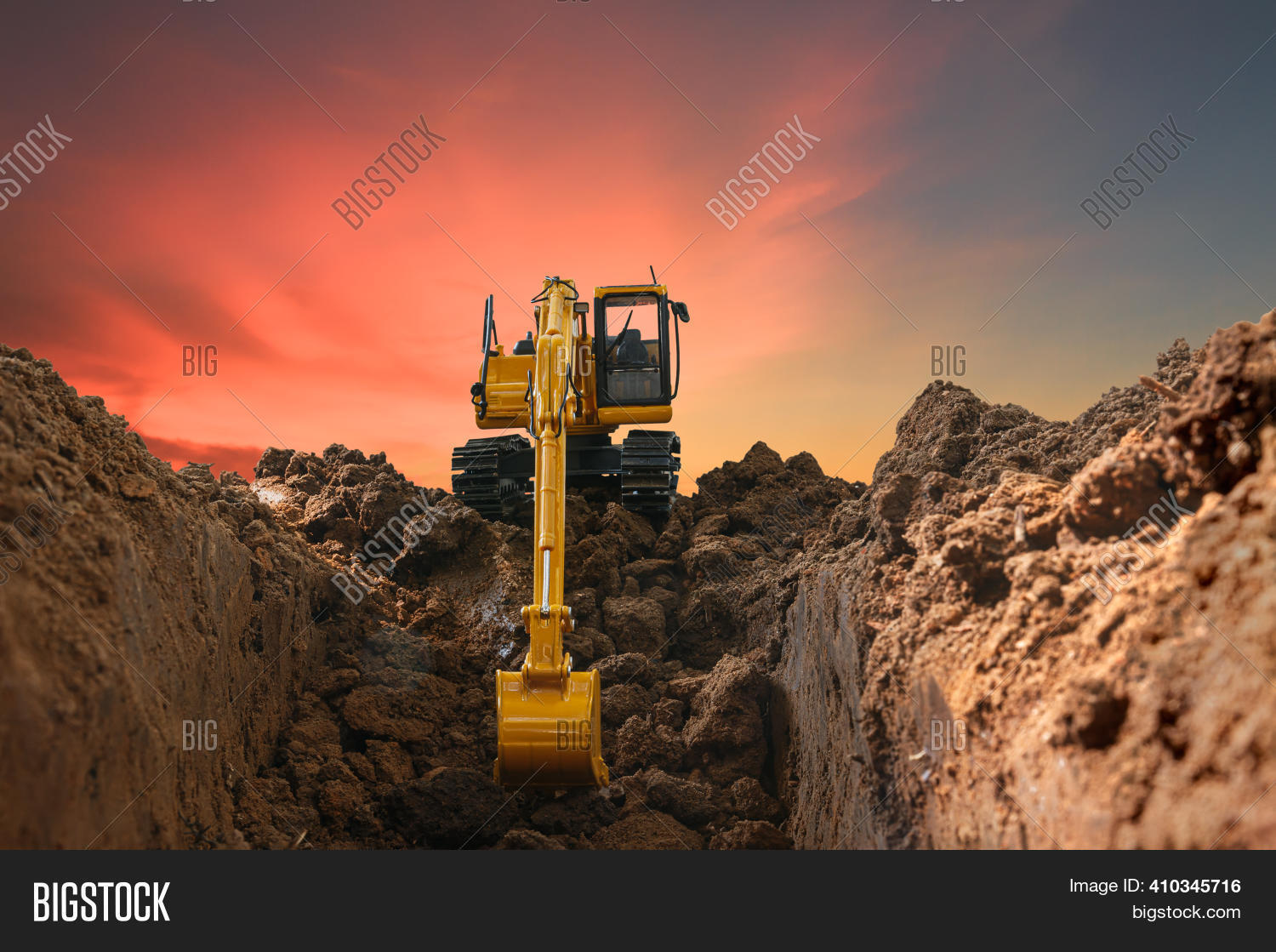Excavators Digging Image & Photo (Free Trial) | Bigstock