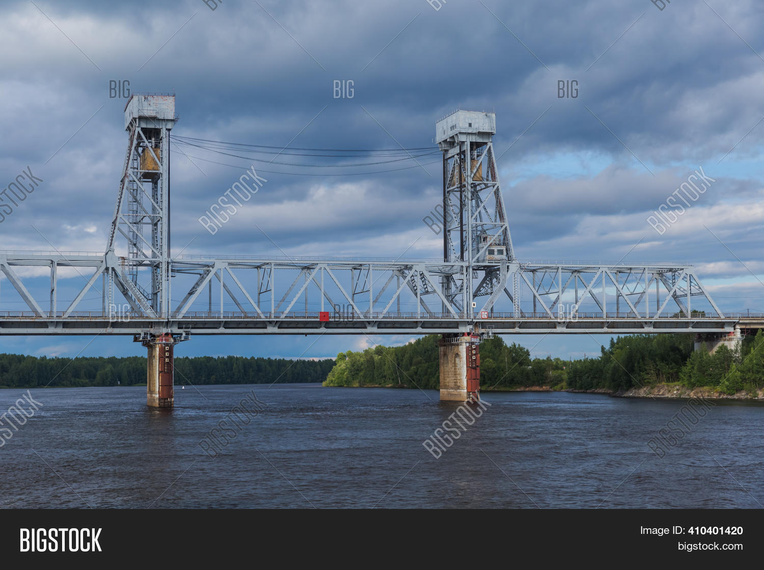 Drawbridge Vertical- Image & Photo (Free Trial) | Bigstock