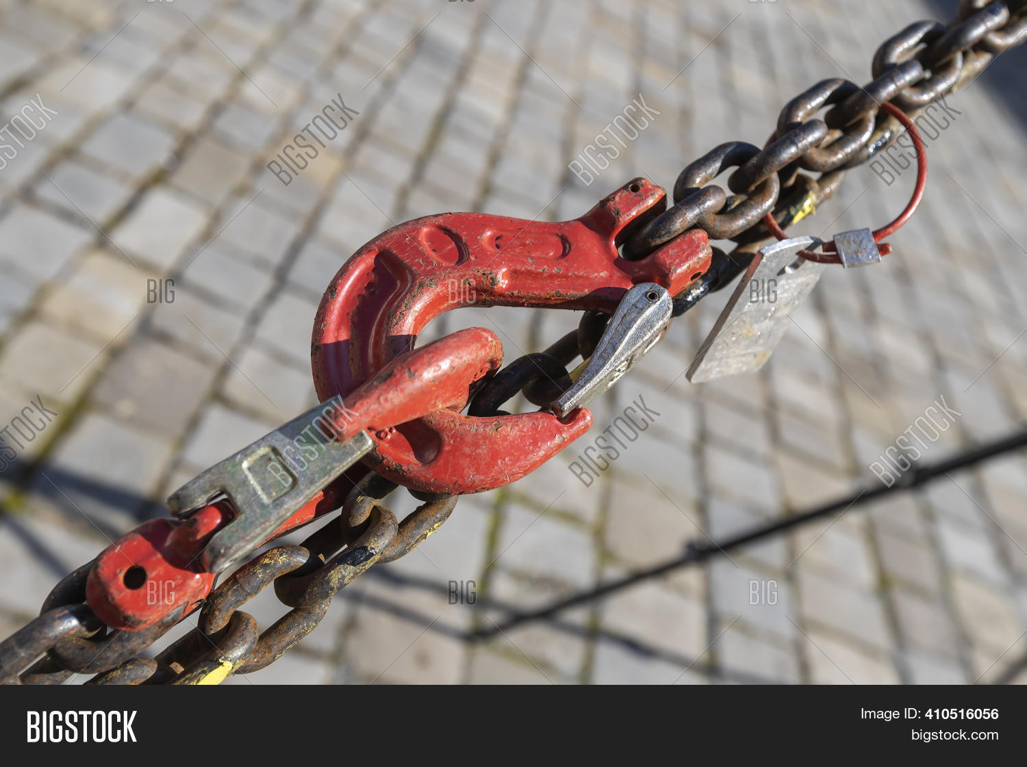 Red Pulley Connects Image & Photo (Free Trial) | Bigstock
