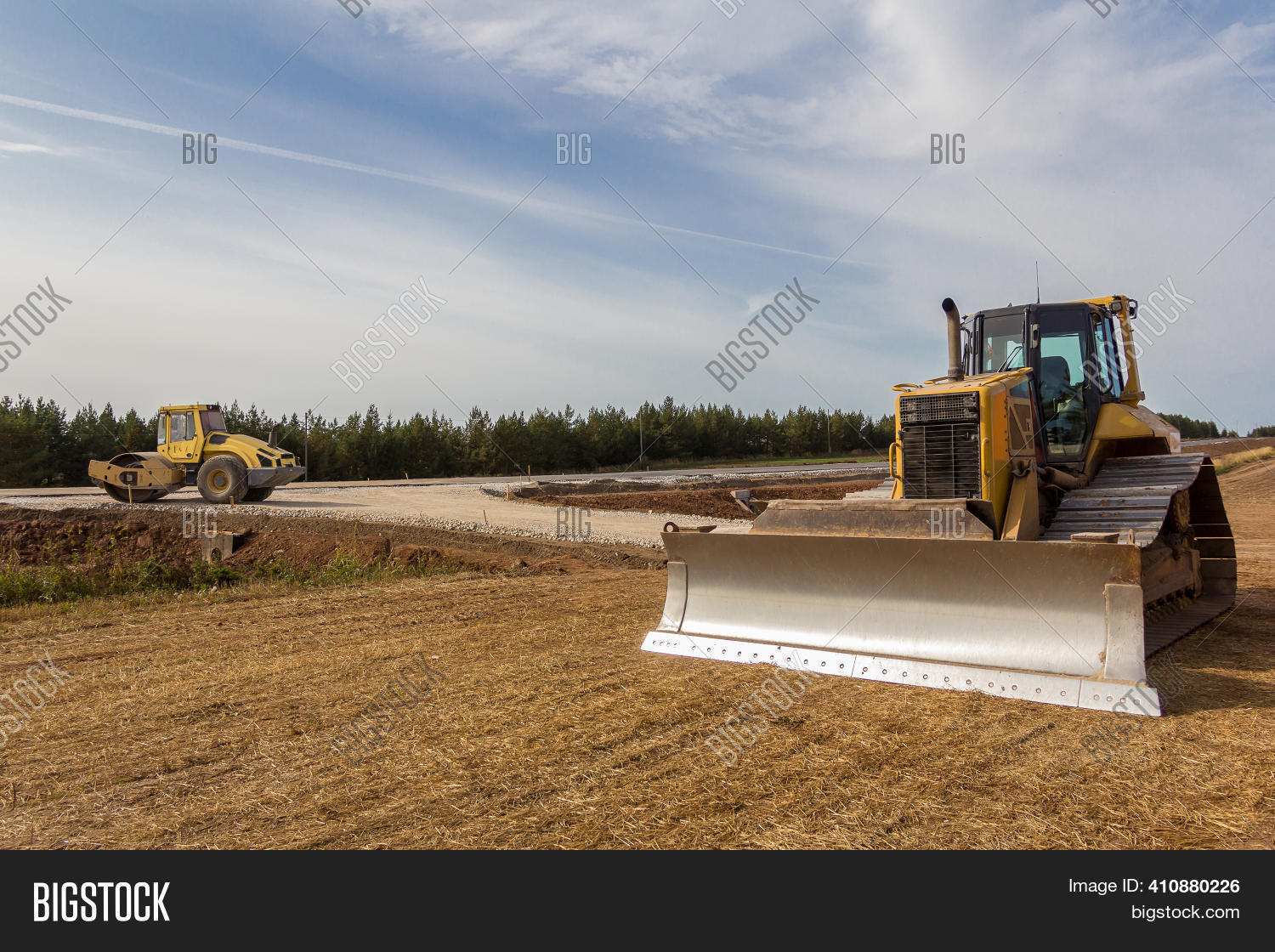 Road Roller Bulldozer Image & Photo (Free Trial) | Bigstock