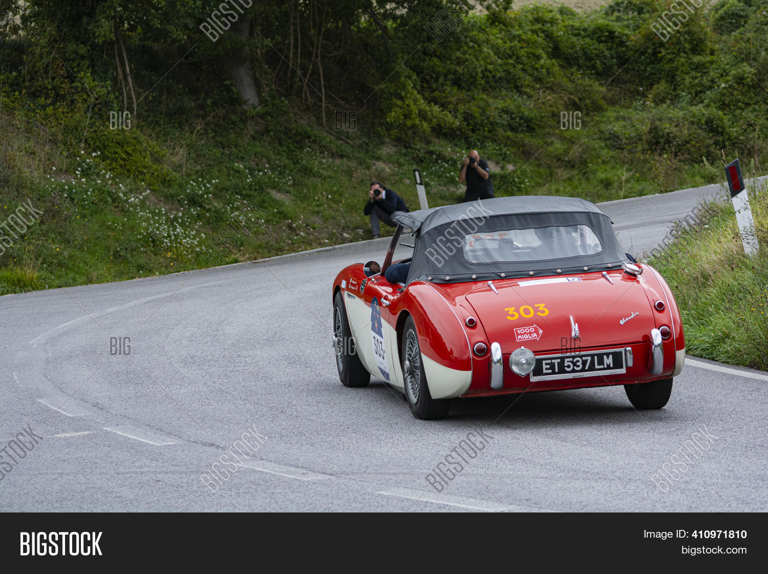 Austin Healey 100/6 Image & Photo (Free Trial) | Bigstock