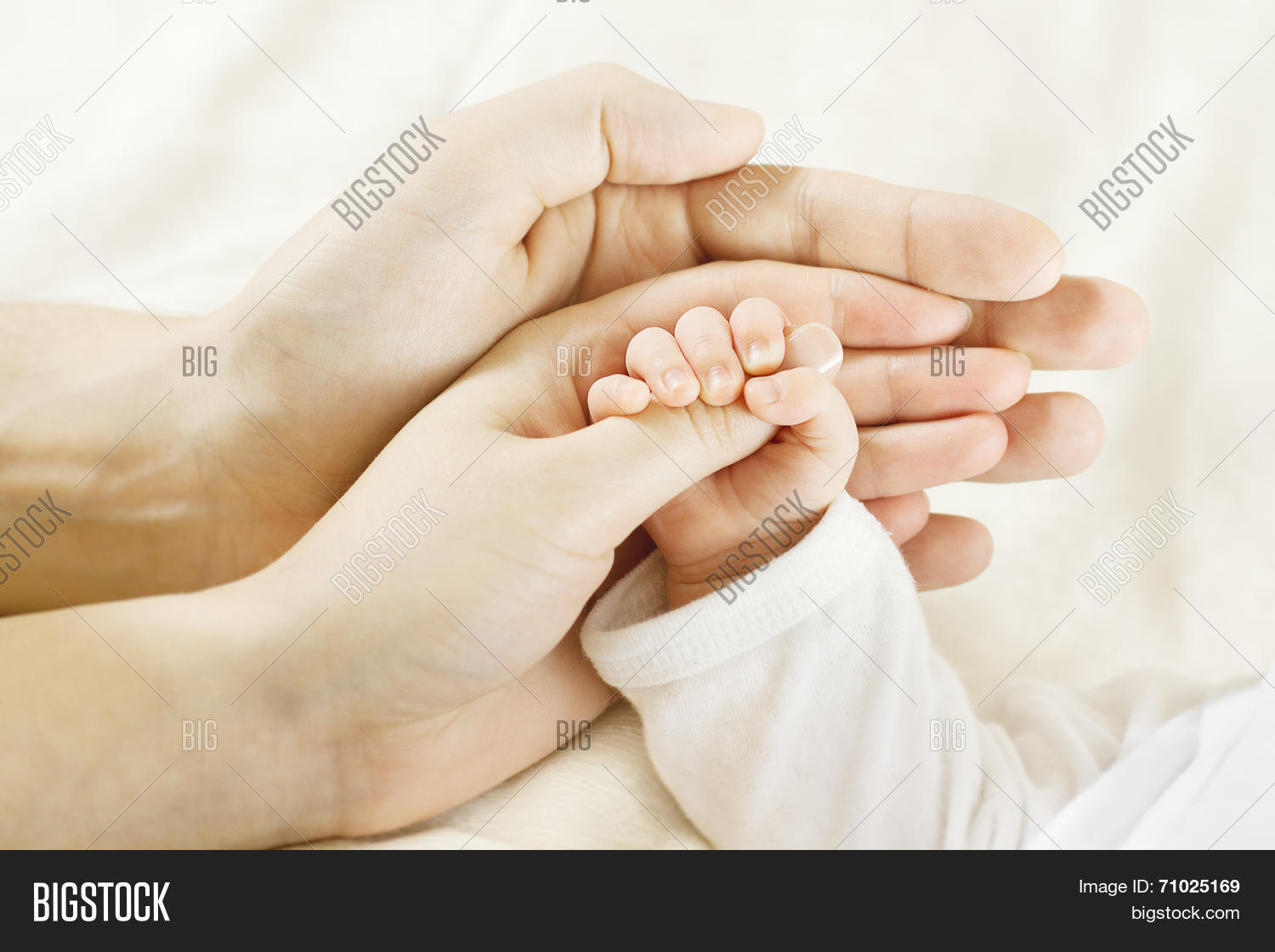 New Born Baby Hand Image & Photo (Free Trial) | Bigstock