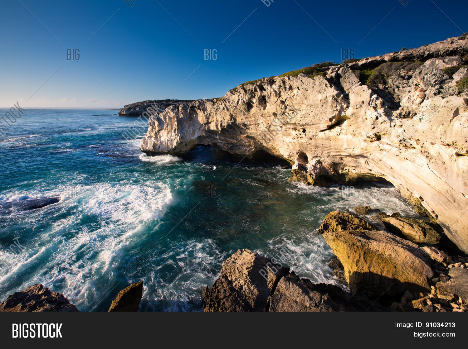 Rocky Cove Ocean Wave Image & Photo (Free Trial) | Bigstock