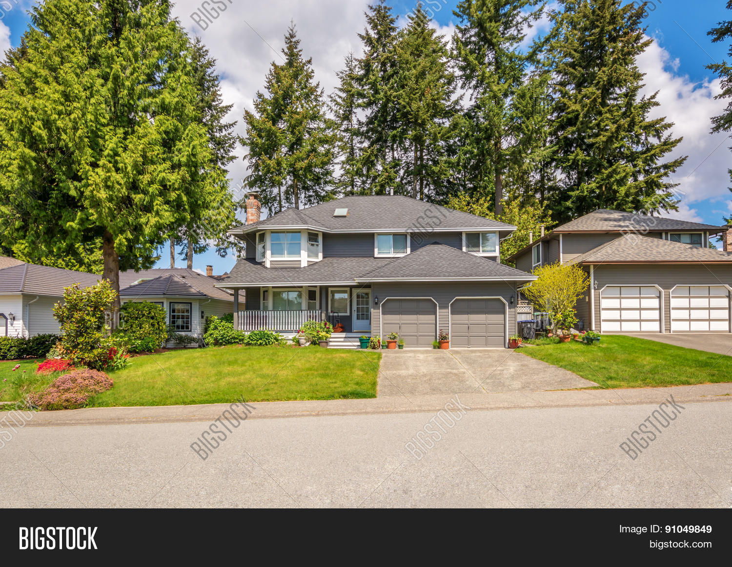 Beautiful Suburban Image & Photo (Free Trial) | Bigstock