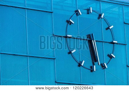 Clock On Building Image & Photo (Free Trial) | Bigstock