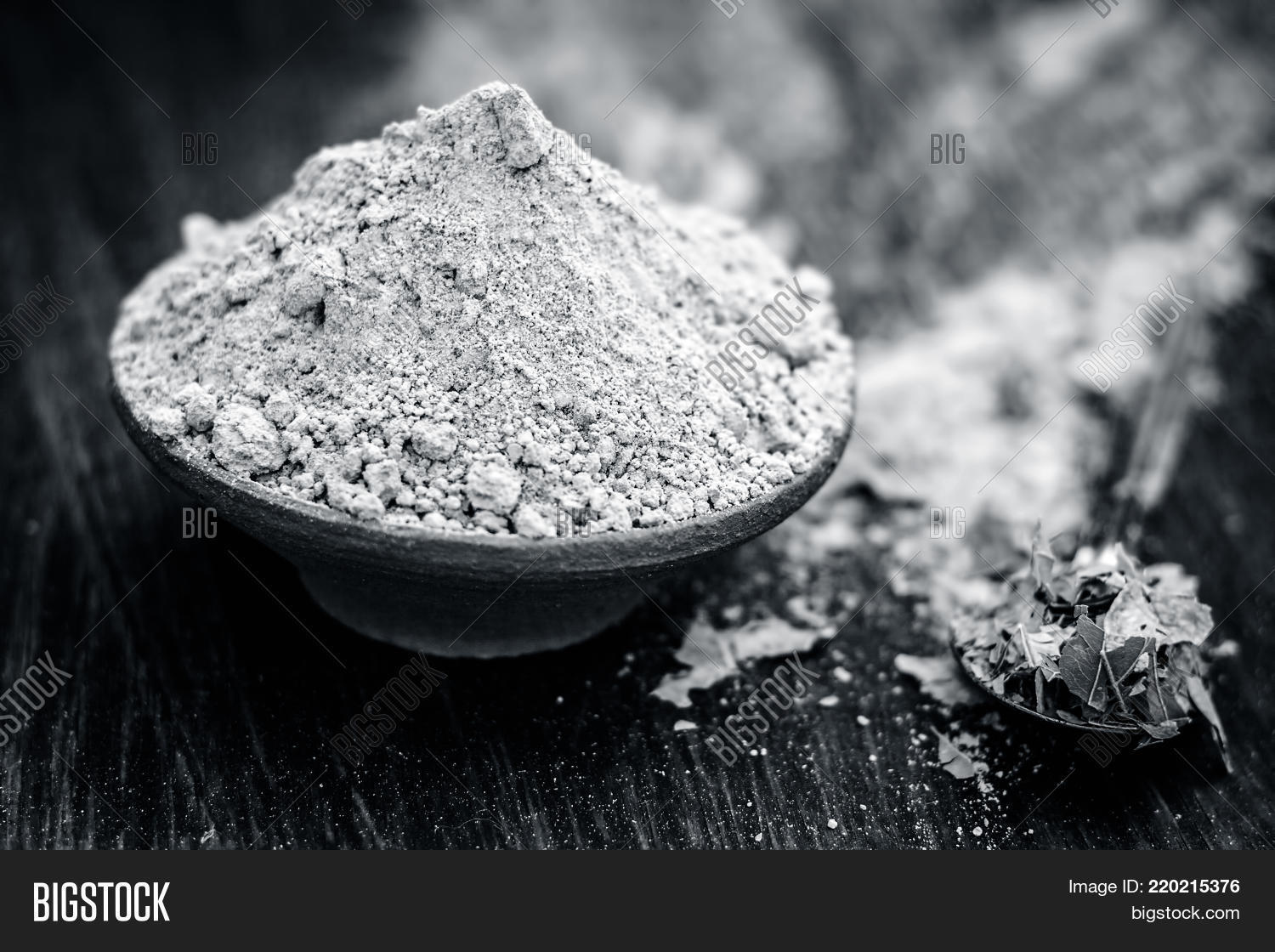 Raw Organic Powder Image & Photo (Free Trial) | Bigstock
