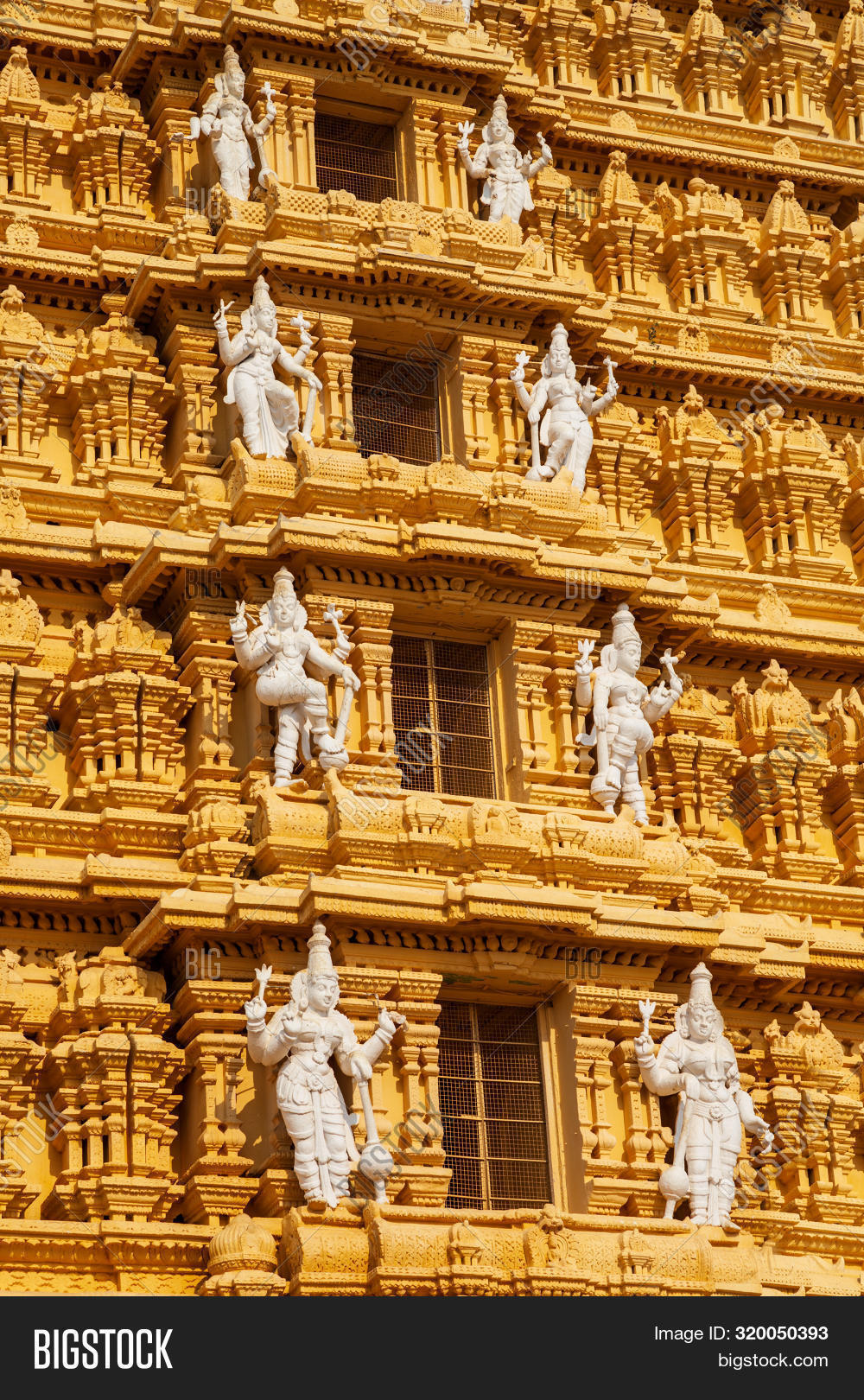 Chamundeshwari Temple Image & Photo (Free Trial) | Bigstock
