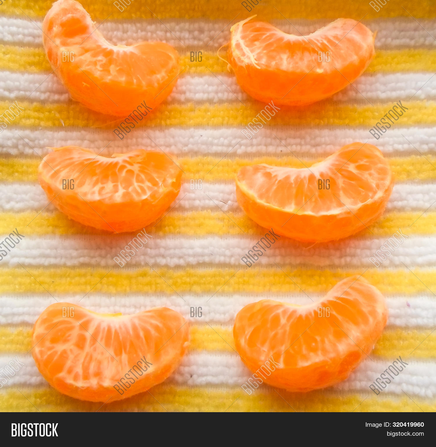 Sliced Mandarin Orange Image & Photo (Free Trial) | Bigstock