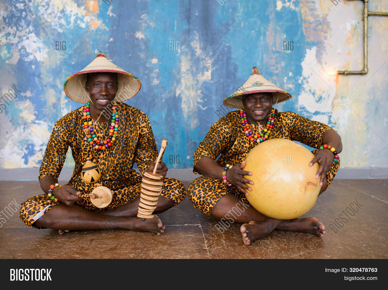 African Artist Image & Photo (Free Trial) | Bigstock