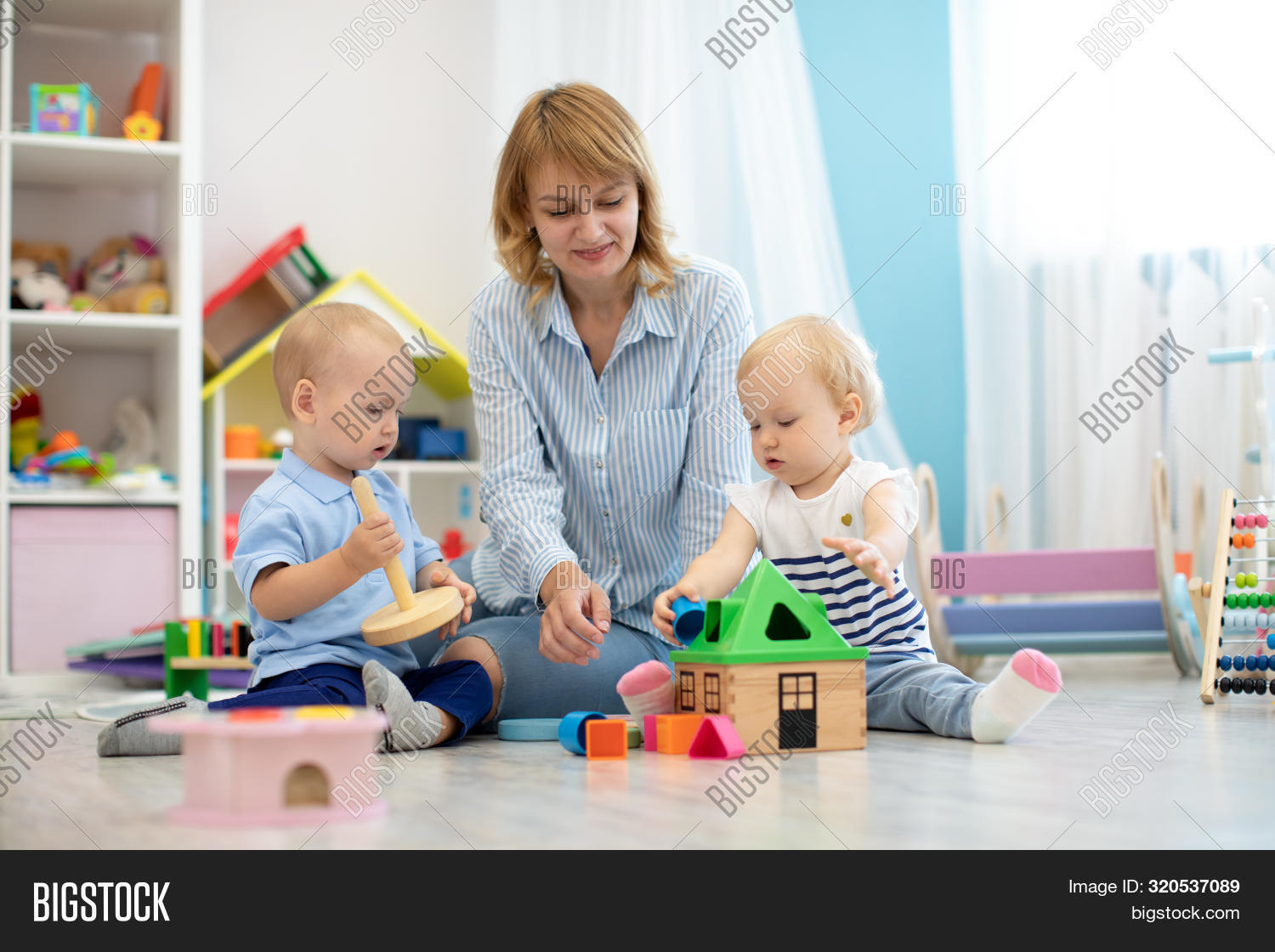 Children Teacher Image & Photo (Free Trial) | Bigstock
