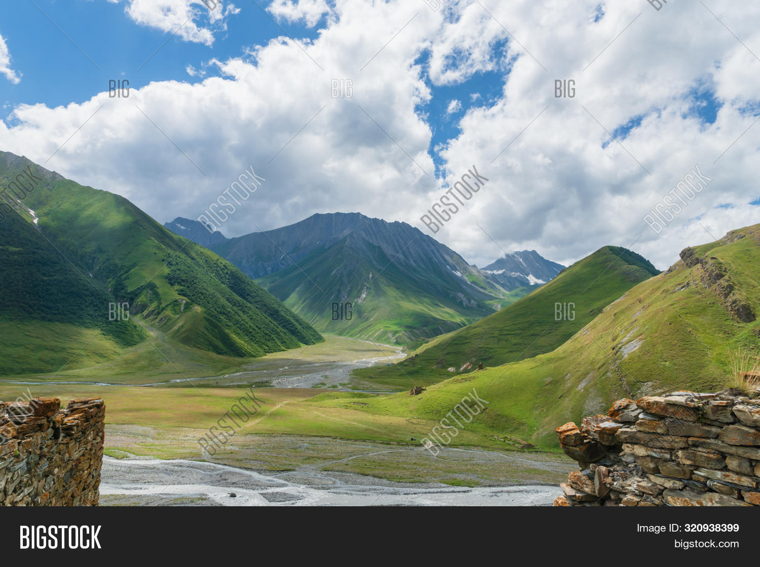 Truso Valley Gorge Image & Photo (Free Trial) | Bigstock