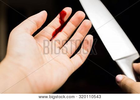 Finger Cut, Bleeding Image & Photo (Free Trial) | Bigstock