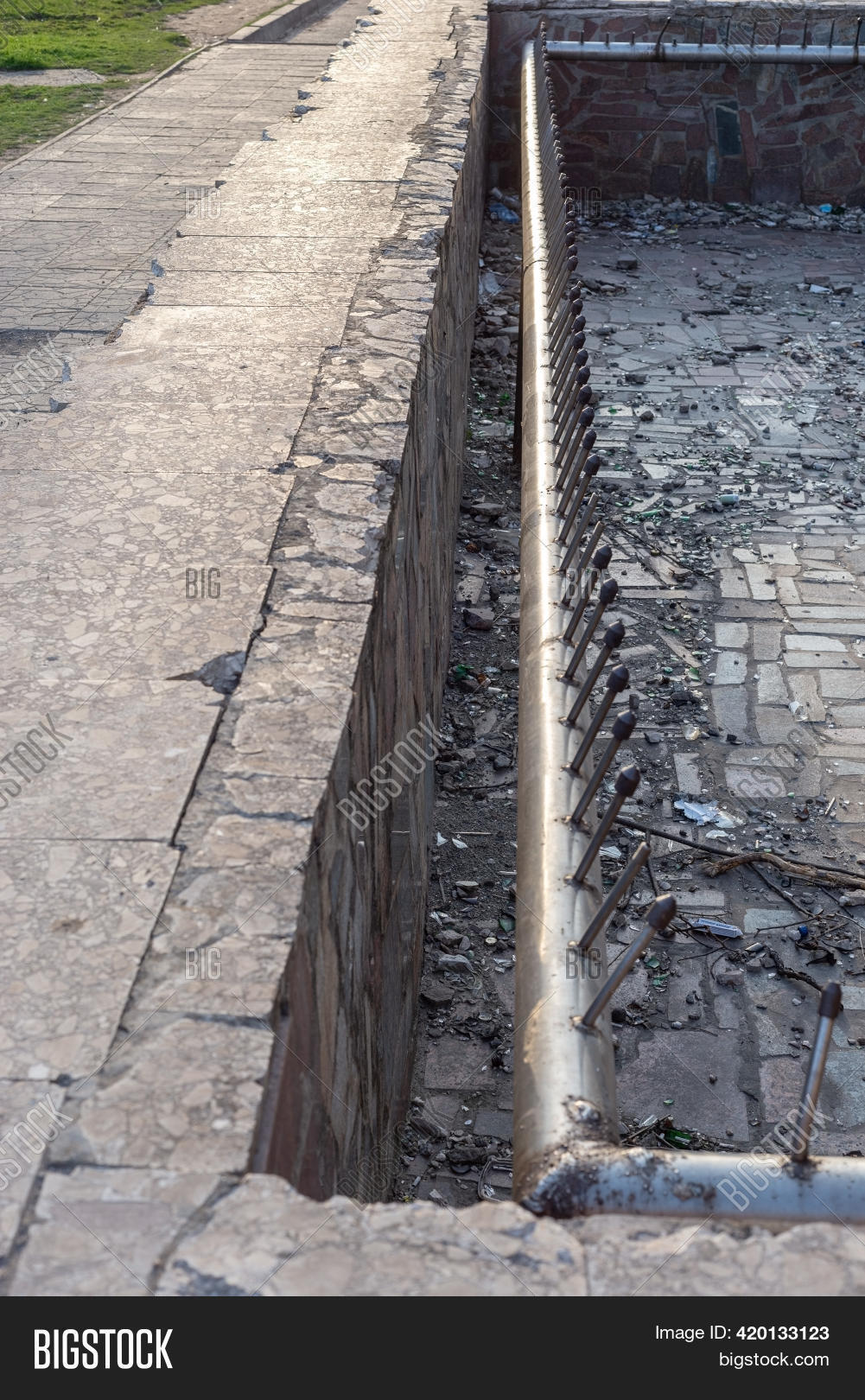 Old Garbage-polluted Image & Photo (Free Trial) | Bigstock