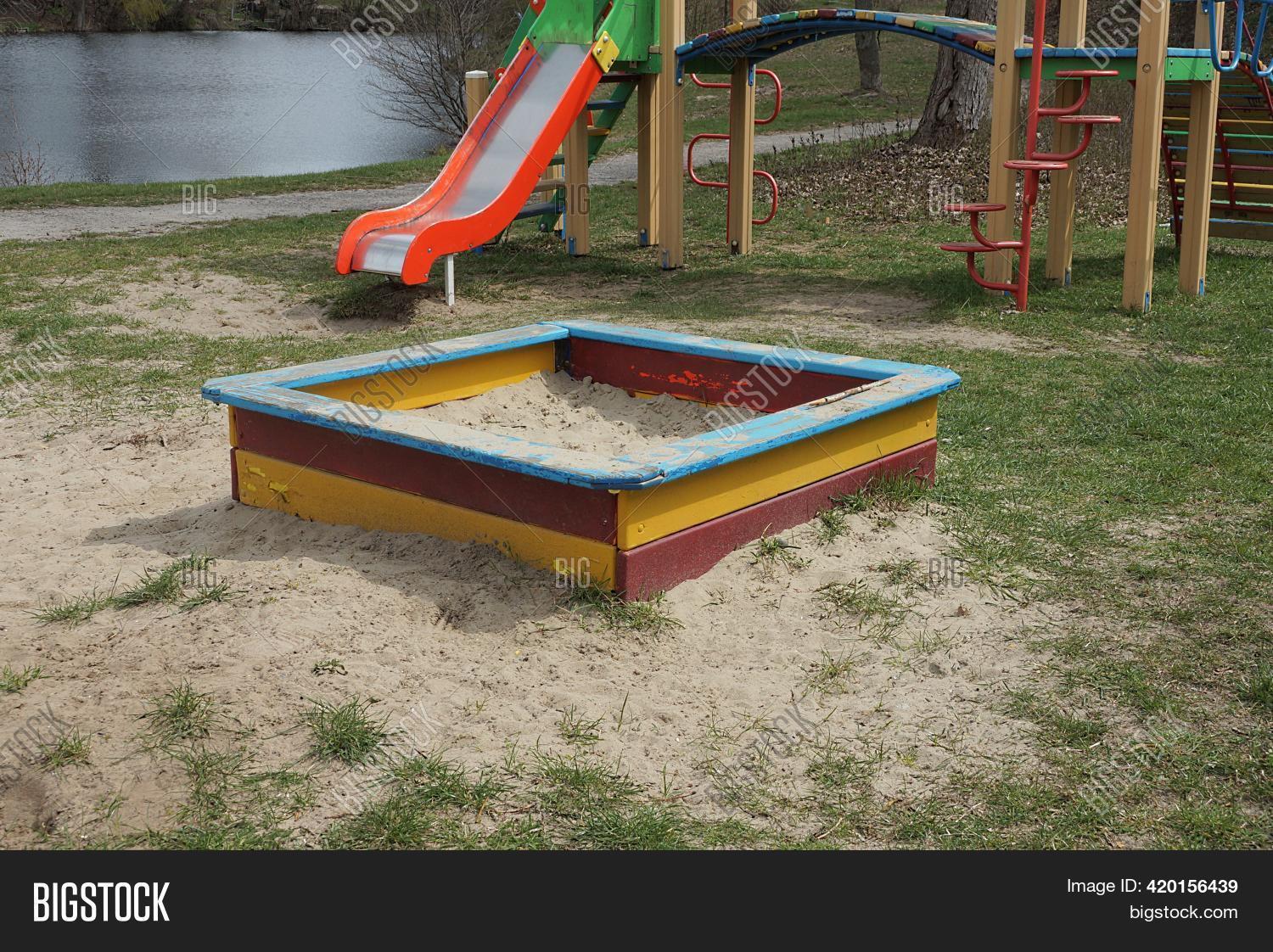 One Colored Square Image & Photo (Free Trial) | Bigstock