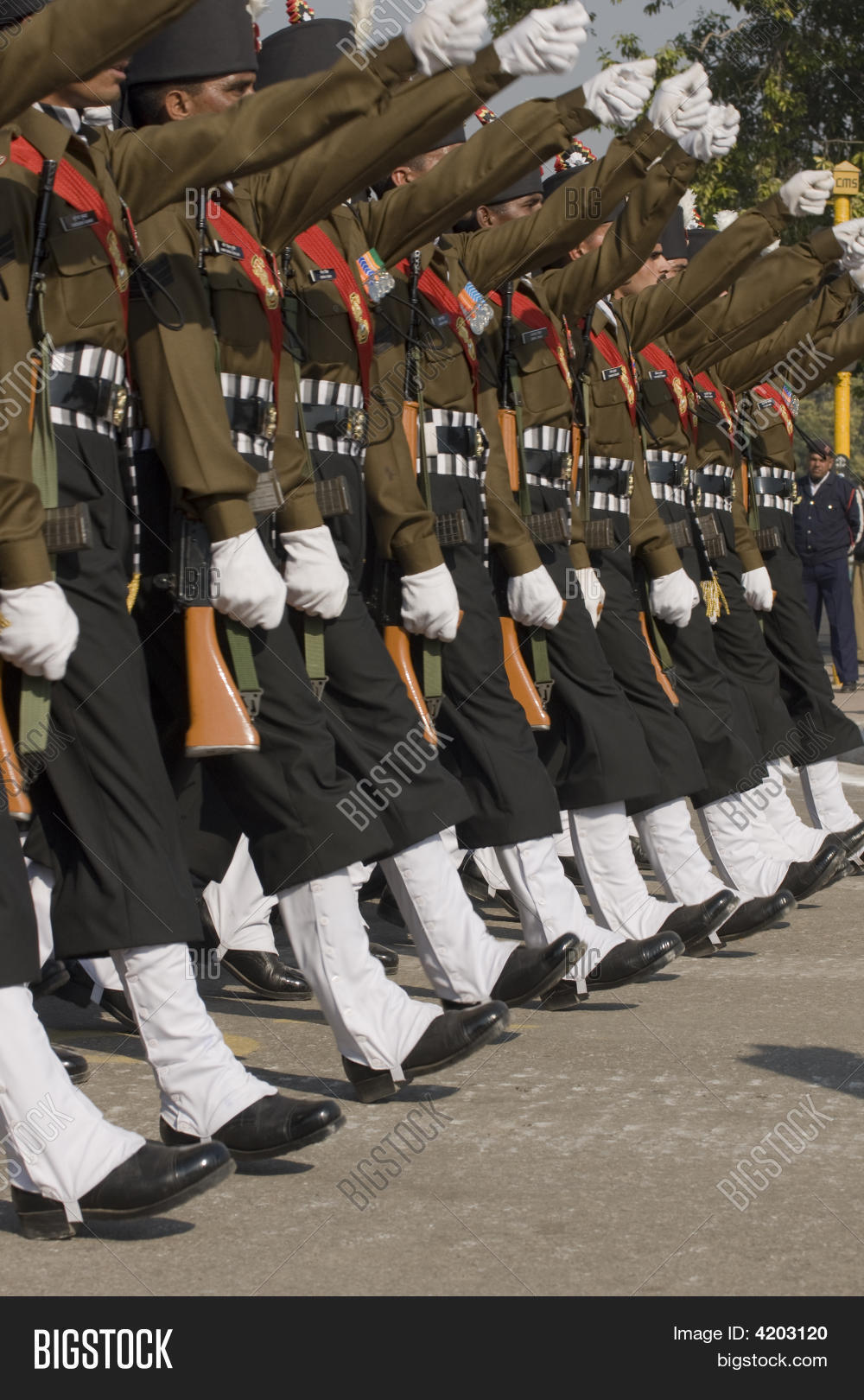 Indian Army Marching Image & Photo (Free Trial) | Bigstock