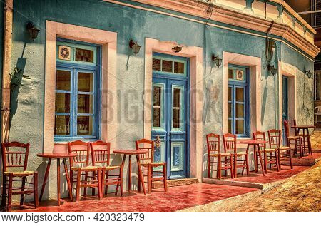 Outside Closed Cafe Image & Photo (Free Trial) | Bigstock