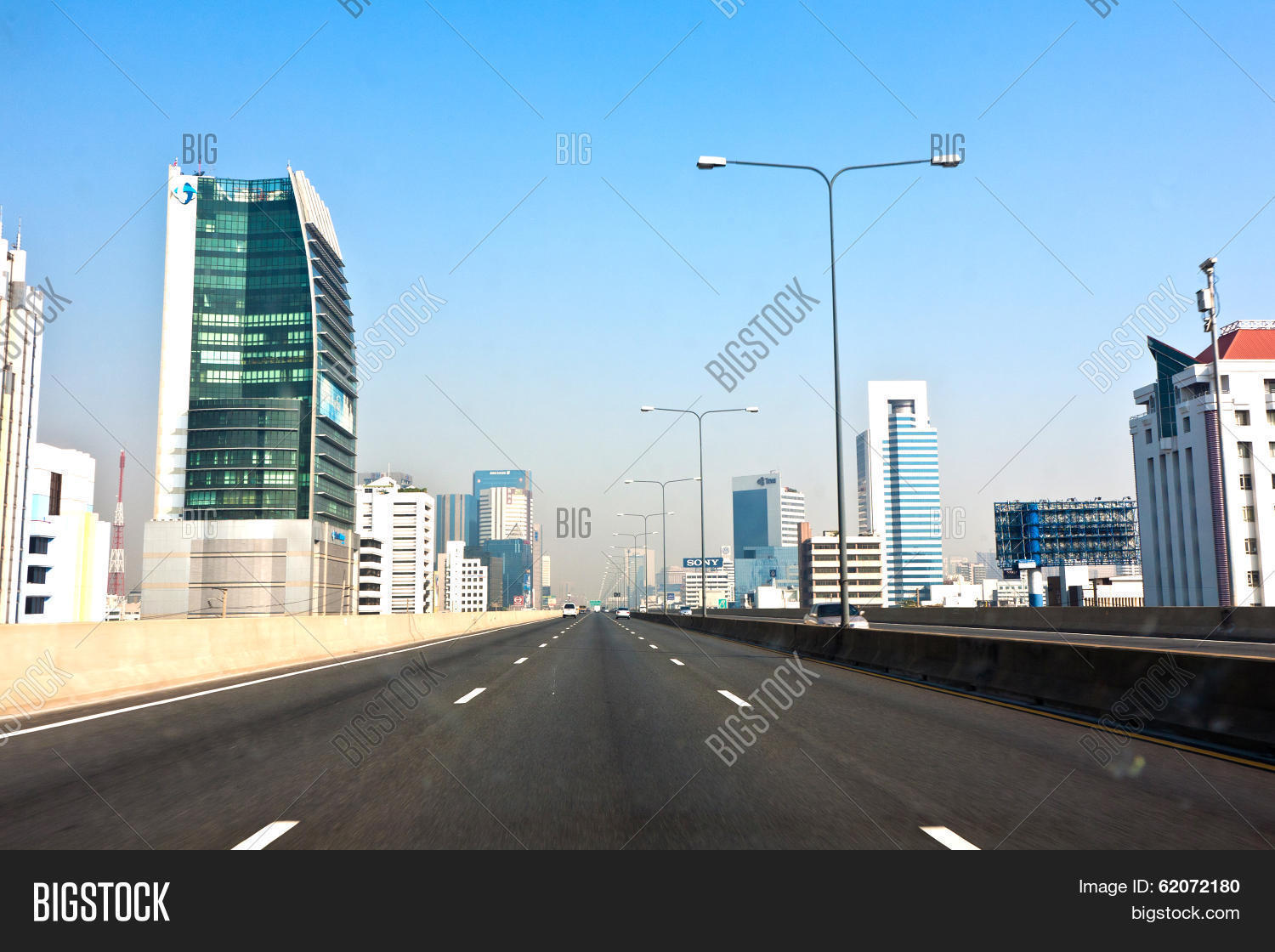 Drive Through Suburb Image & Photo (Free Trial) | Bigstock