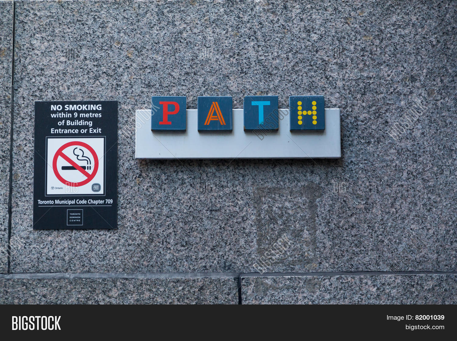 Imagen y foto Toronto Path Sign (prueba gratis) | Bigstock