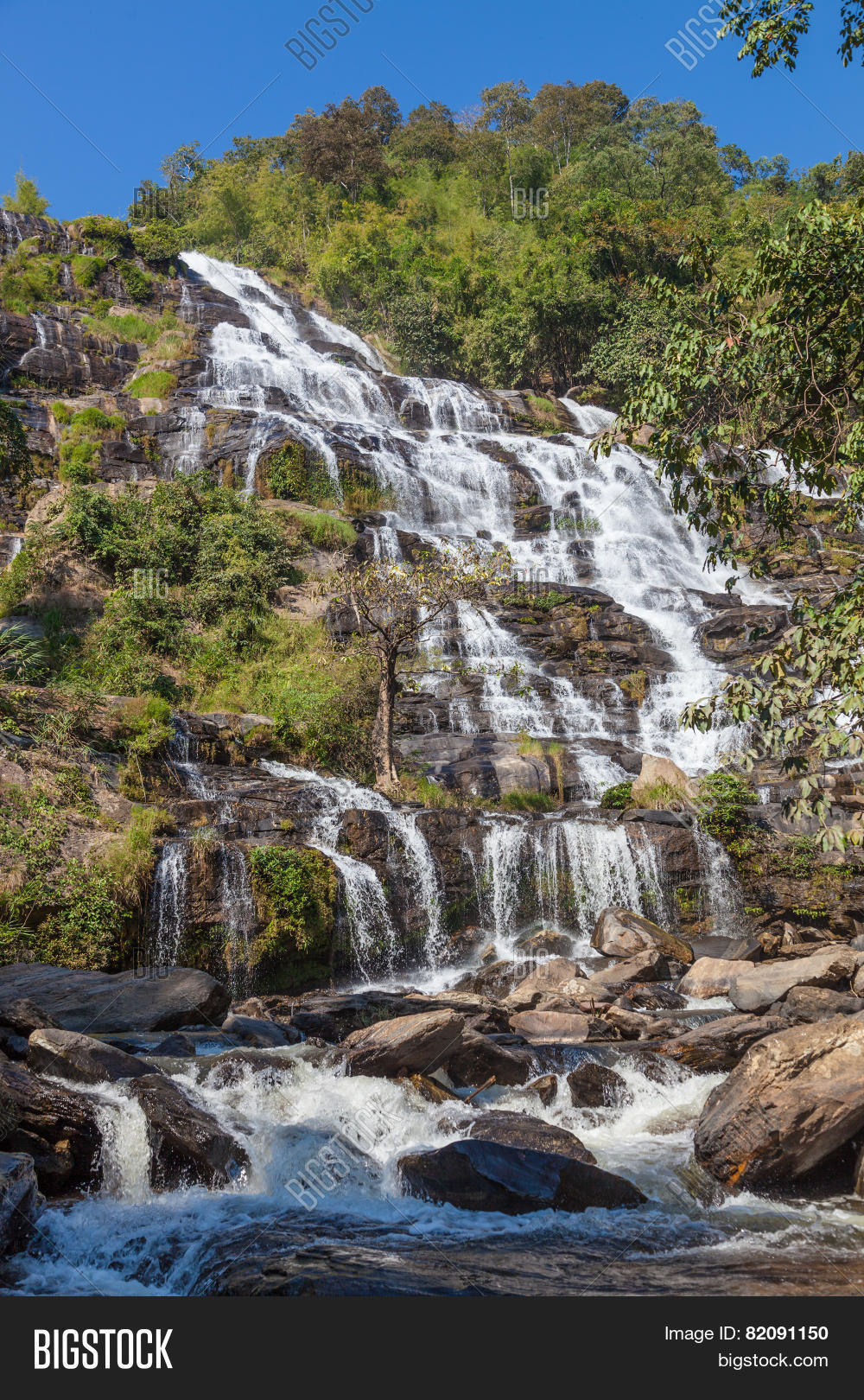 Mae Ya Waterfall Image & Photo (Free Trial) | Bigstock