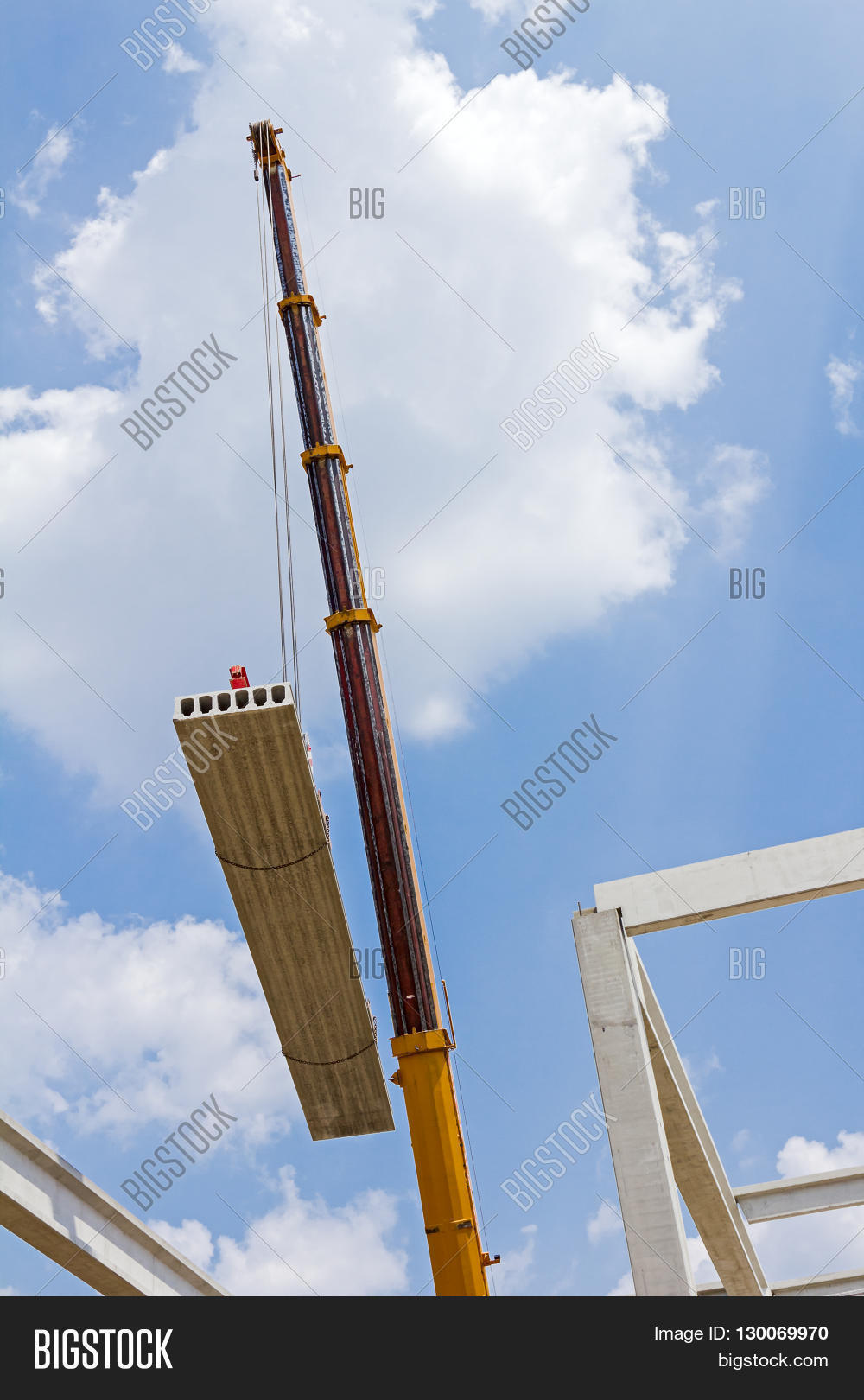 Mobile Crane Carry Image & Photo (Free Trial) | Bigstock