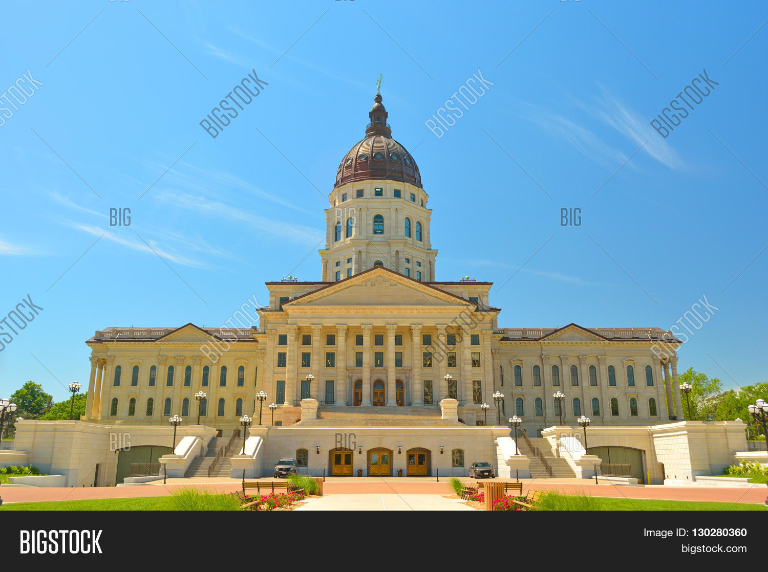 Kansas State Capitol Image & Photo (Free Trial) | Bigstock