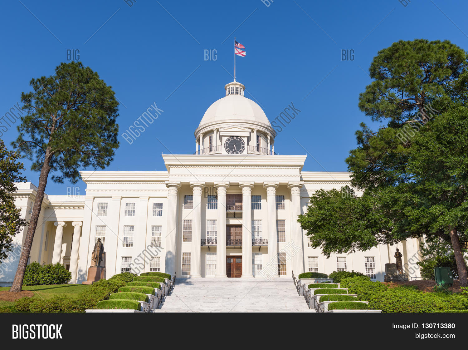 Alabama State Capitol Image & Photo (Free Trial) | Bigstock