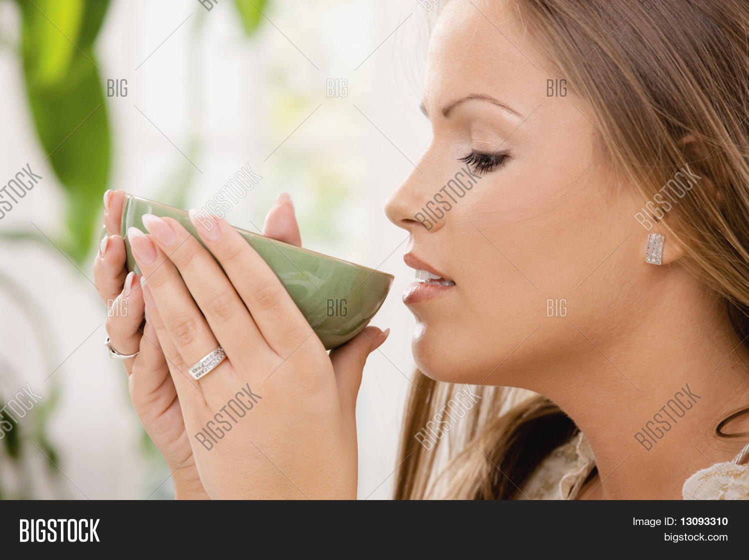 Closeup Portrait Image & Photo (Free Trial) | Bigstock