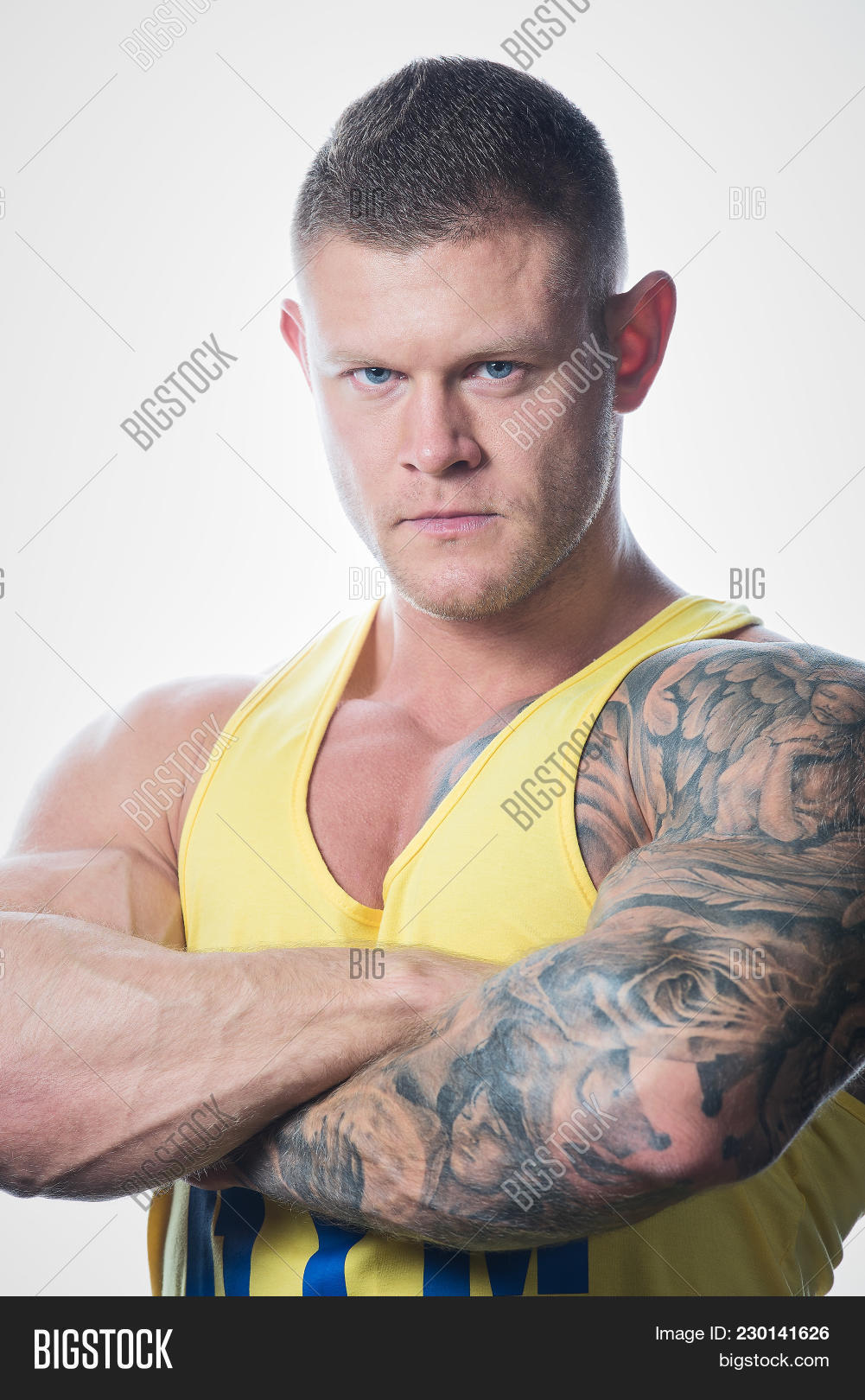 Muscular Strong Man Image & Photo (Free Trial) | Bigstock