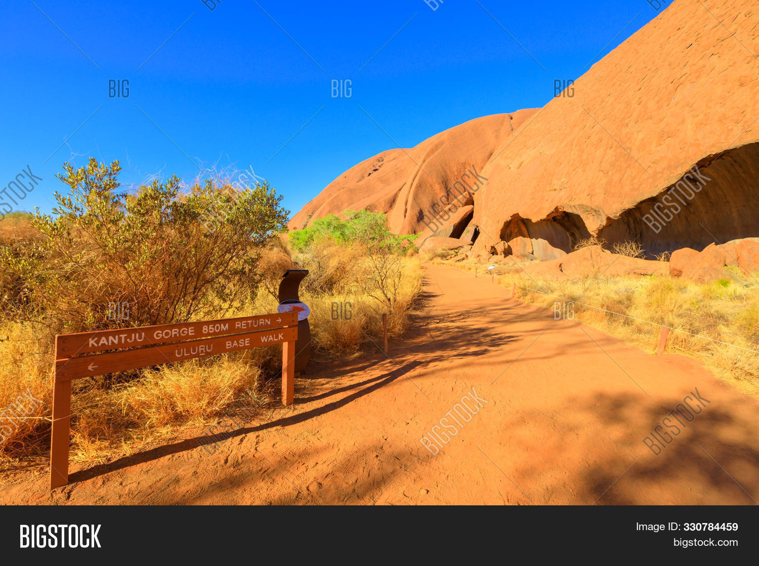 Uluru, Northern Image & Photo (Free Trial) | Bigstock