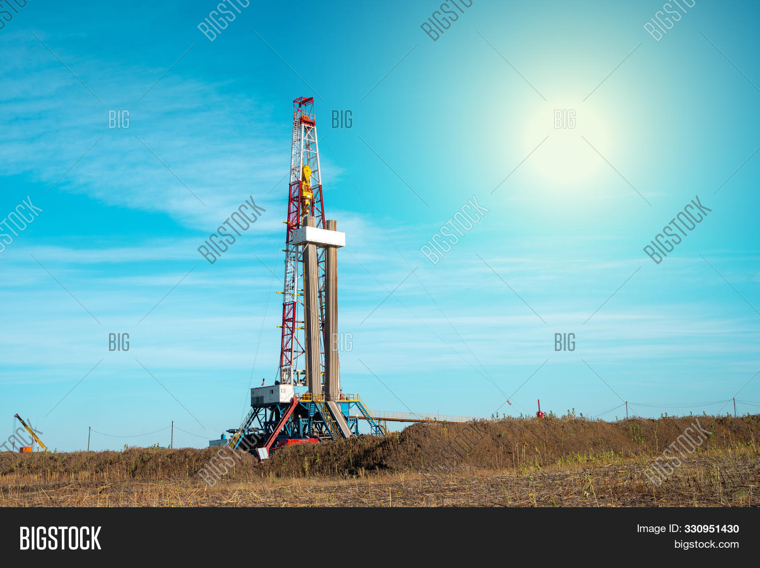 Oil Gas Drilling Rig. Image & Photo (Free Trial) | Bigstock