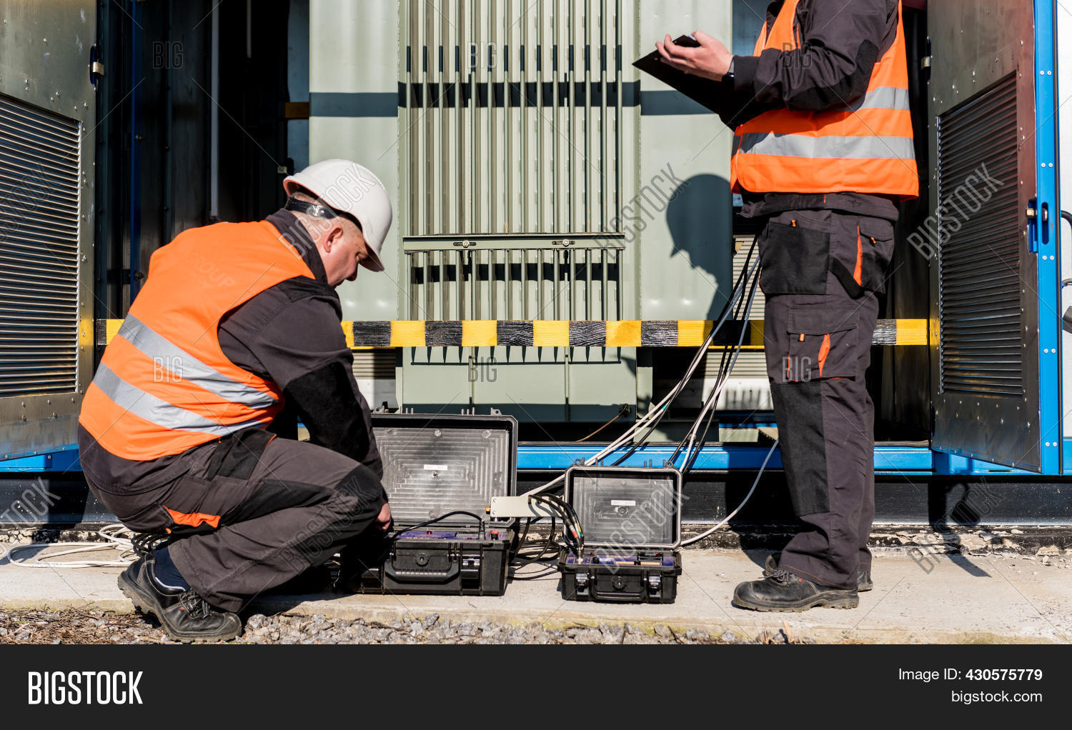 Execution Electrical Image & Photo (Free Trial) | Bigstock