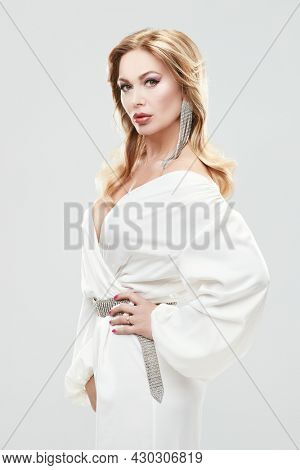 Glamorous Middle Aged Woman Images, Illustrations & Vectors (Free ...