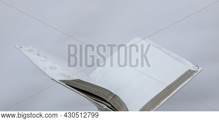 Blank White Open Book Image & Photo (Free Trial) | Bigstock