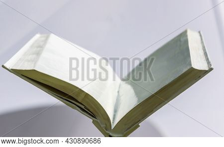 Blank White Open Book Image & Photo (Free Trial) | Bigstock