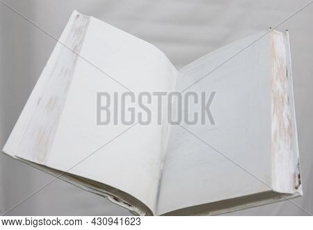 Blank White Open Book Image & Photo (Free Trial) | Bigstock