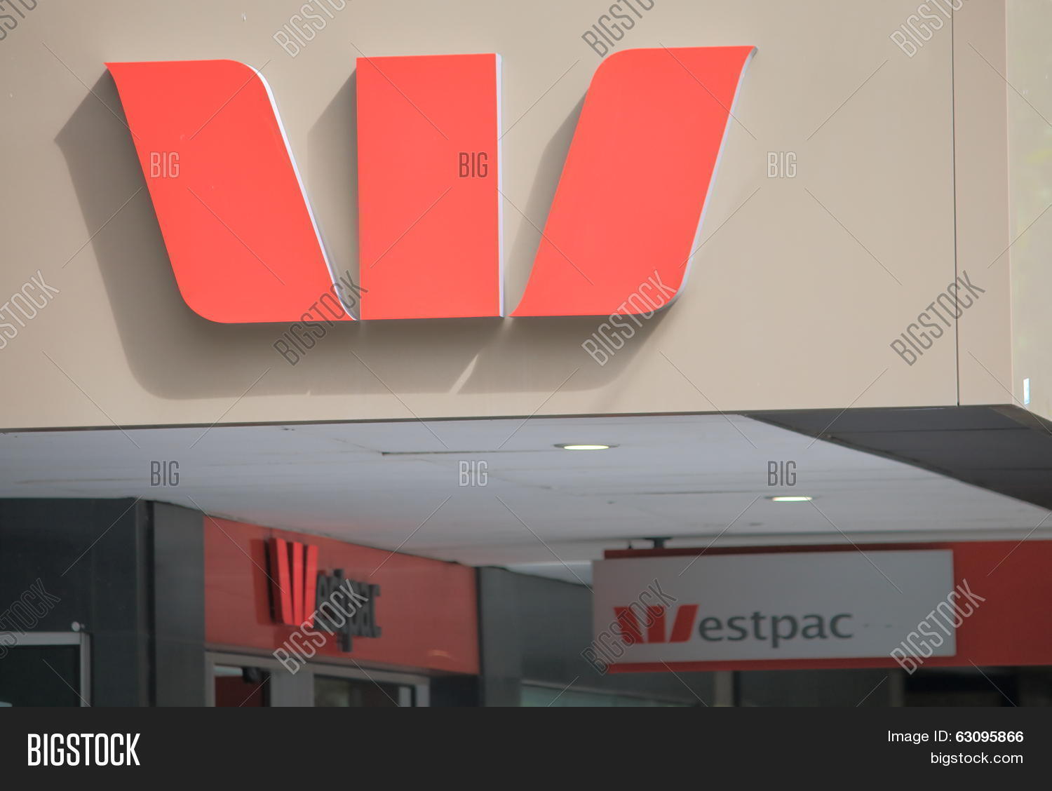 Westpack Bank Logo Image & Photo (Free Trial) | Bigstock