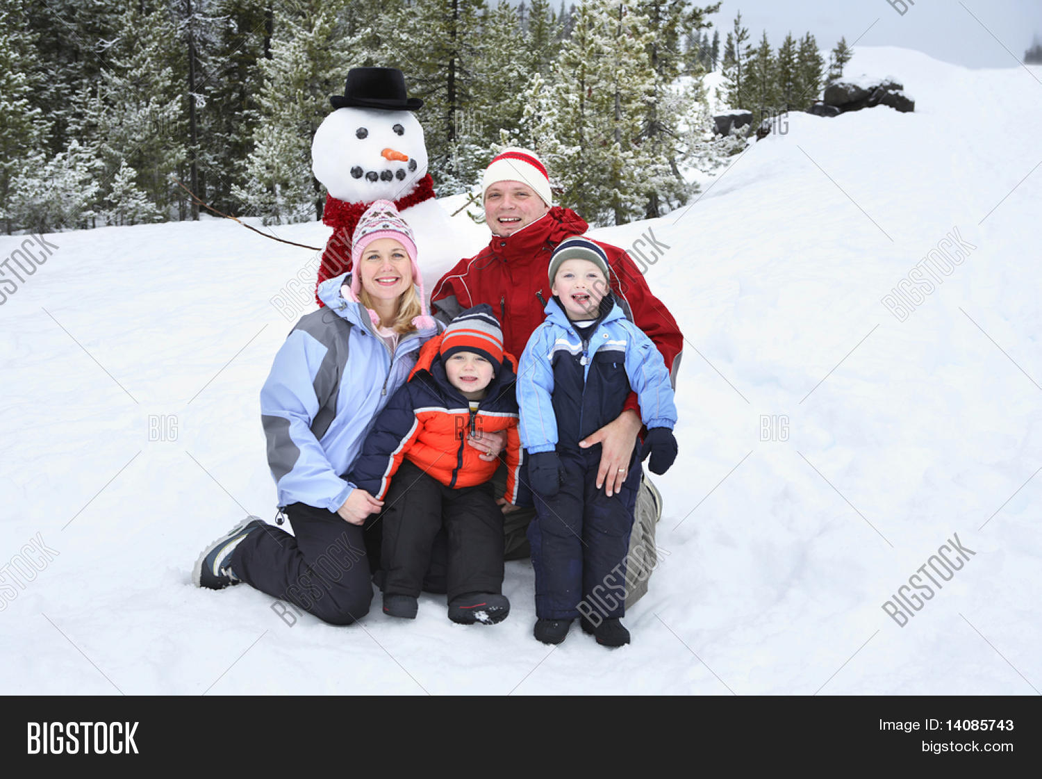 Family Portrait Snow Image & Photo (Free Trial) | Bigstock