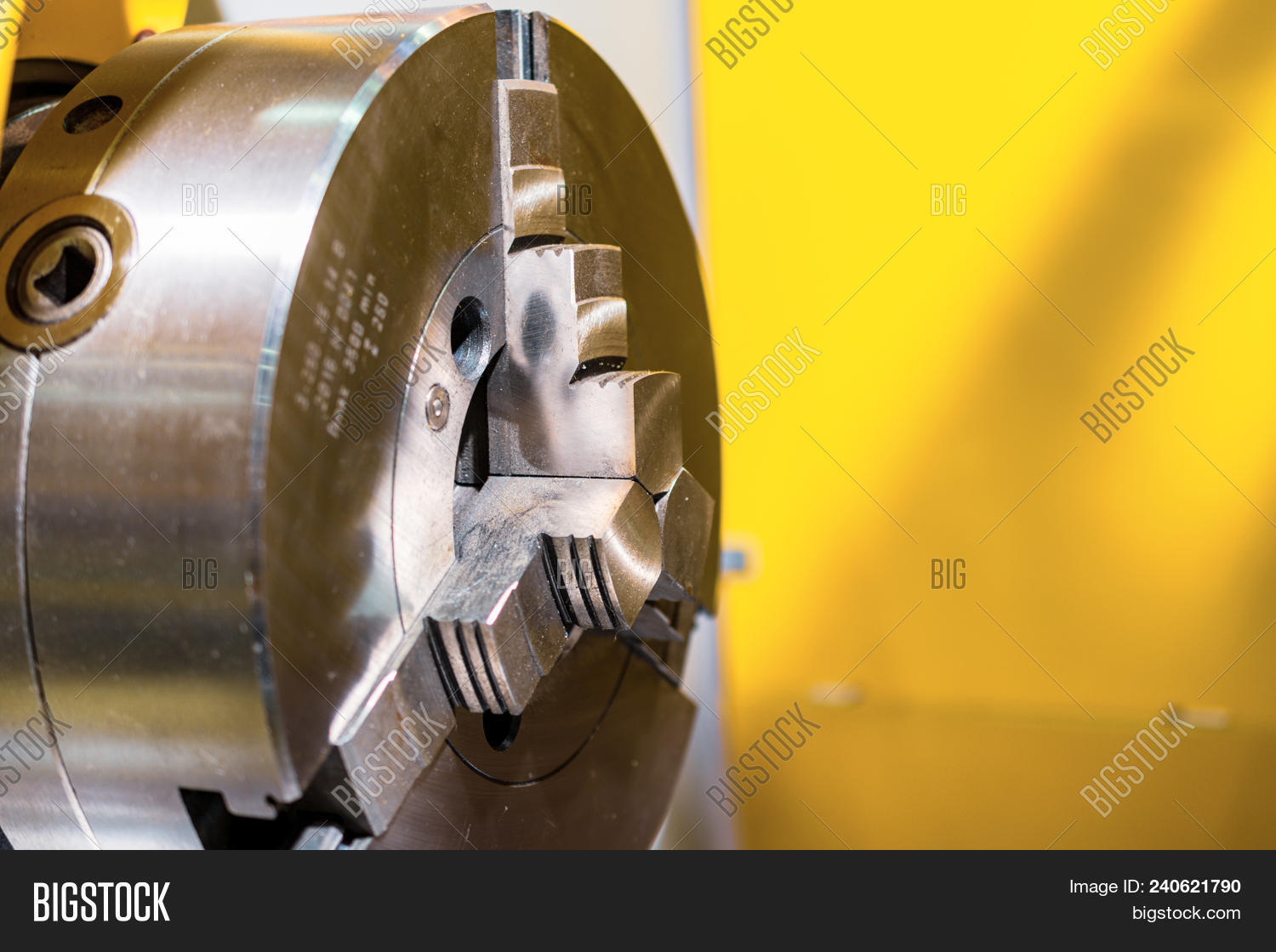 Three Jaw Chuck Modern Image & Photo (Free Trial) | Bigstock